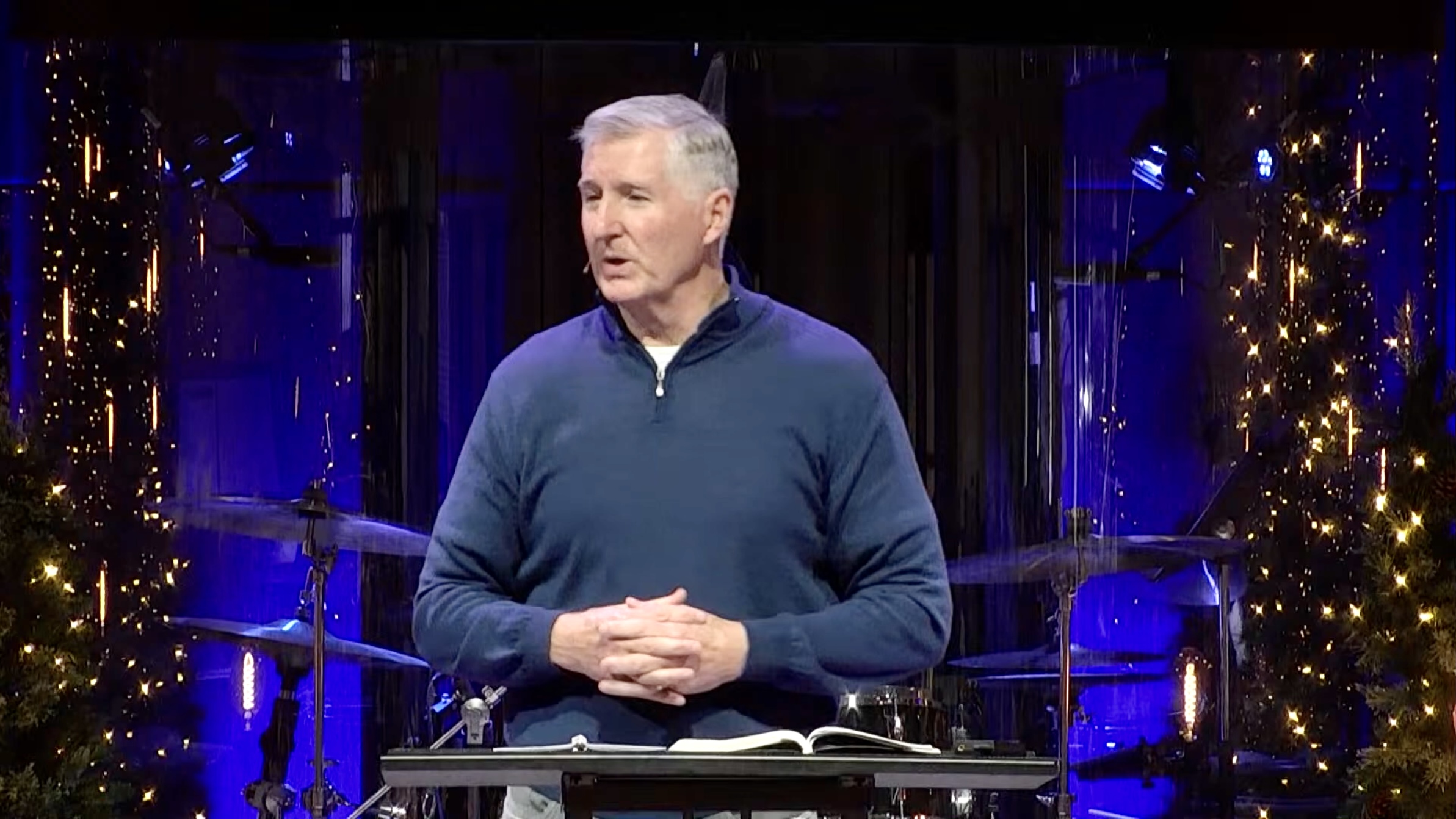 Mark Hitchcock: The Way in a Manger Luke 2:7,12 - Harbingers TV