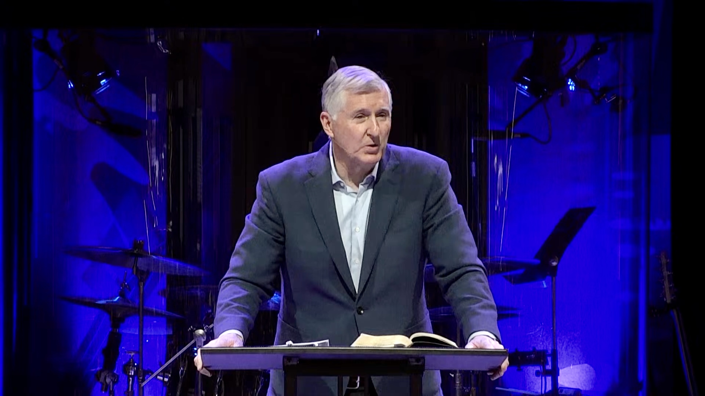 Mark Hitchcock: Unholy Cow — Exodus 32 - Harbingers TV